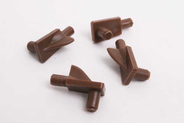 Plankdrager bruin plastic 23mm met pinnetje per 20 stuks